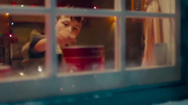 Folgers – Amanda Kay Patterson